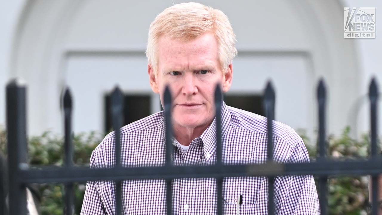 Murdaugh groundskeeper's phone not in vicinity of crime scene at time ...